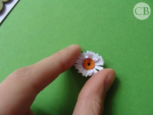 Quilled Daisies in Basket Card Making Tutorial | Buddly Crafts